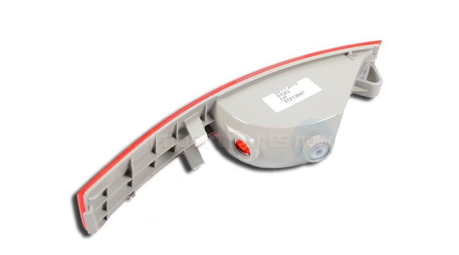 VOLVO ALKATRÉSZ: Prizma, bal hátsó (Ködlámpával, 2007-től) - 31213647